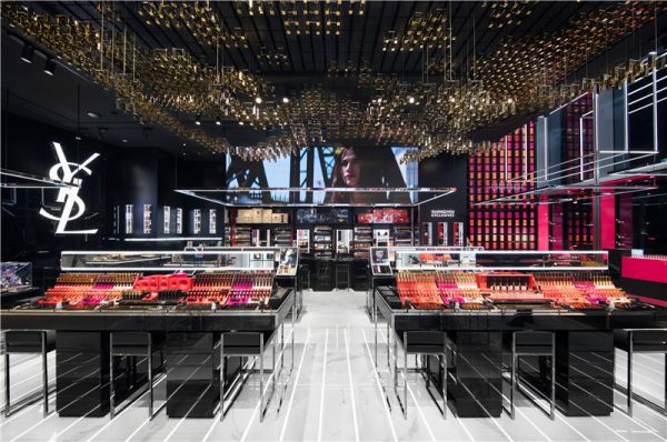 YSL首家#SPREAD THE LOVE#全球旗舰店广州揭幕 – INTERNI设计时代